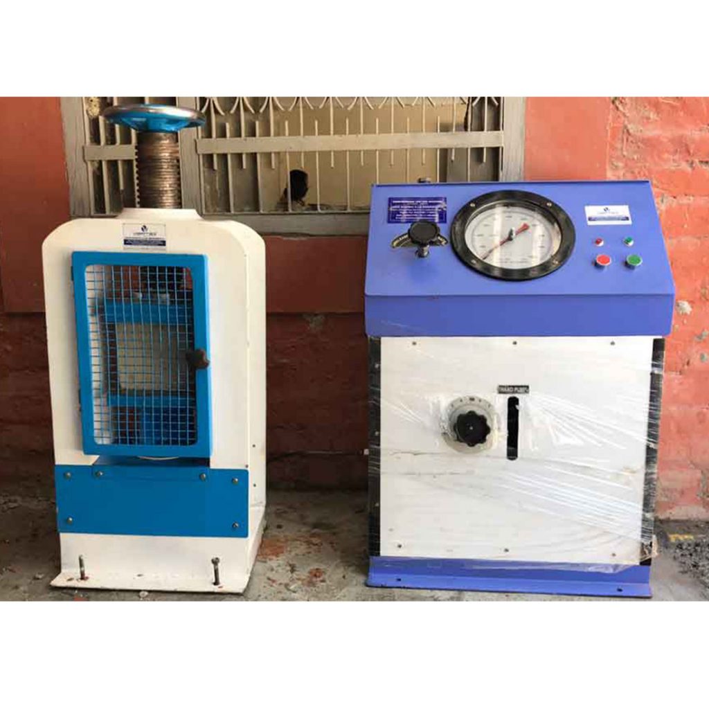 Compression-Testing-Machine-Hand-Cum-Electrical-Operated